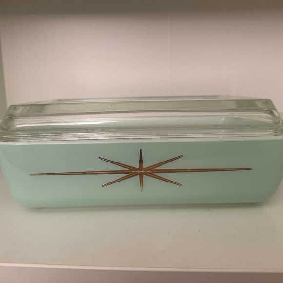 Pyrex | Kitchen | Rare And Htf 96 S Pyrex Atomic Starburst Casserole ...